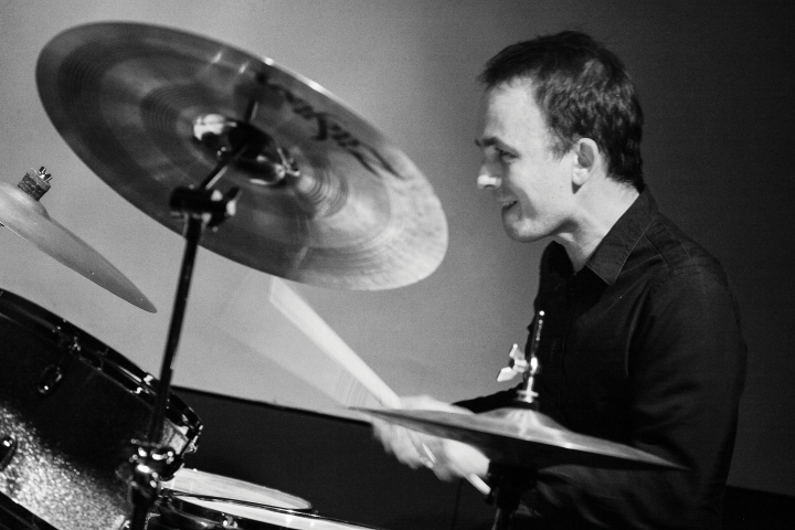 Dylan Howe - Modern Drummer Magazine