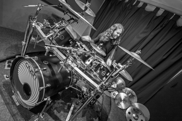 Jay Postones - Modern Drummer Magazine