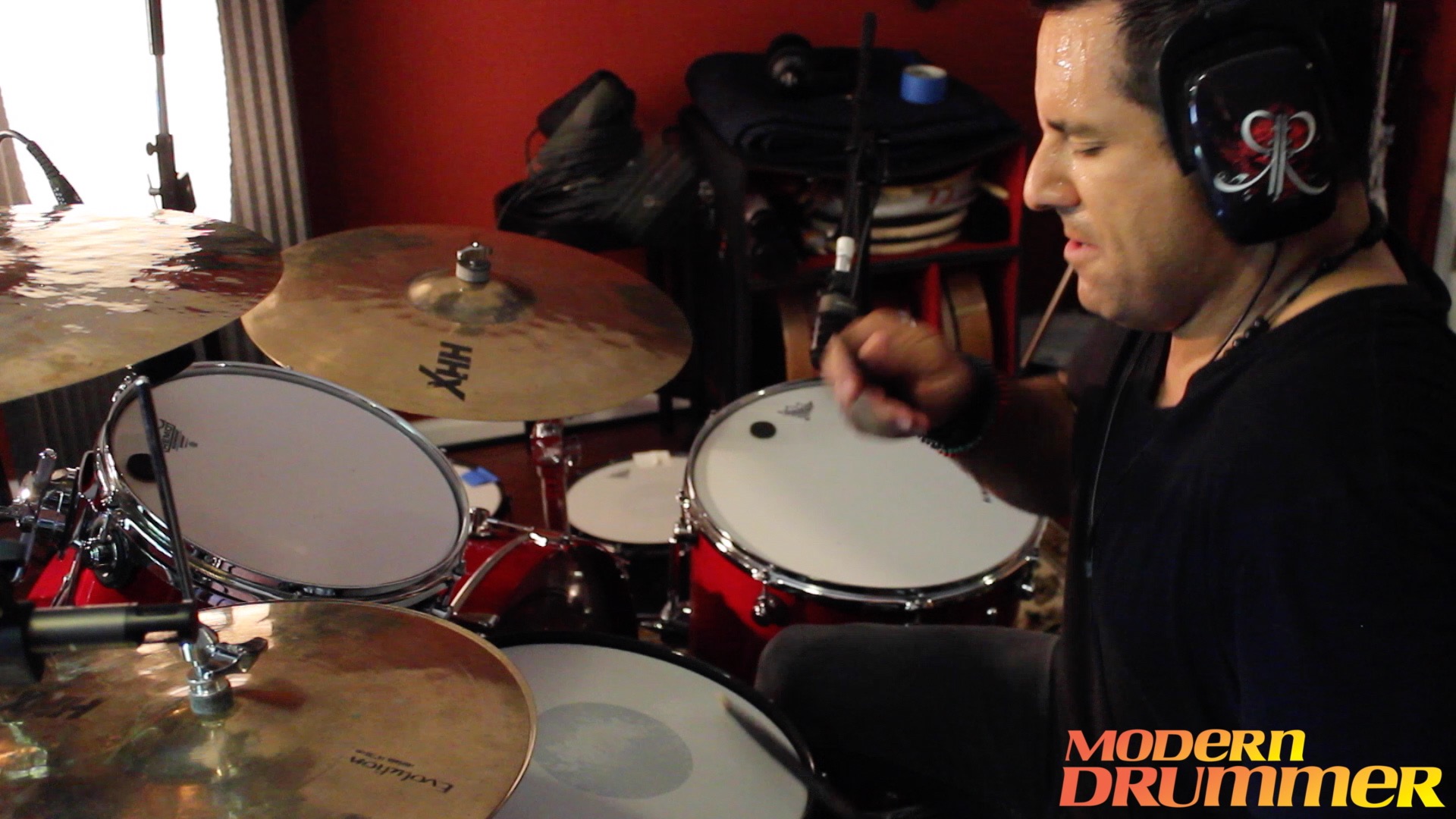 Billy Thomas - The Time Jumper - Modern Drummer Magazine