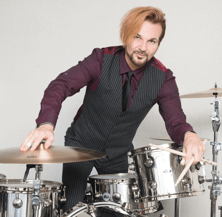 Poison’s Rikki Rockett - Modern Drummer Magazine