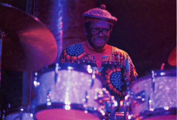 Ed Blackwelll — Singin' On The Set - Modern Drummer Magazine