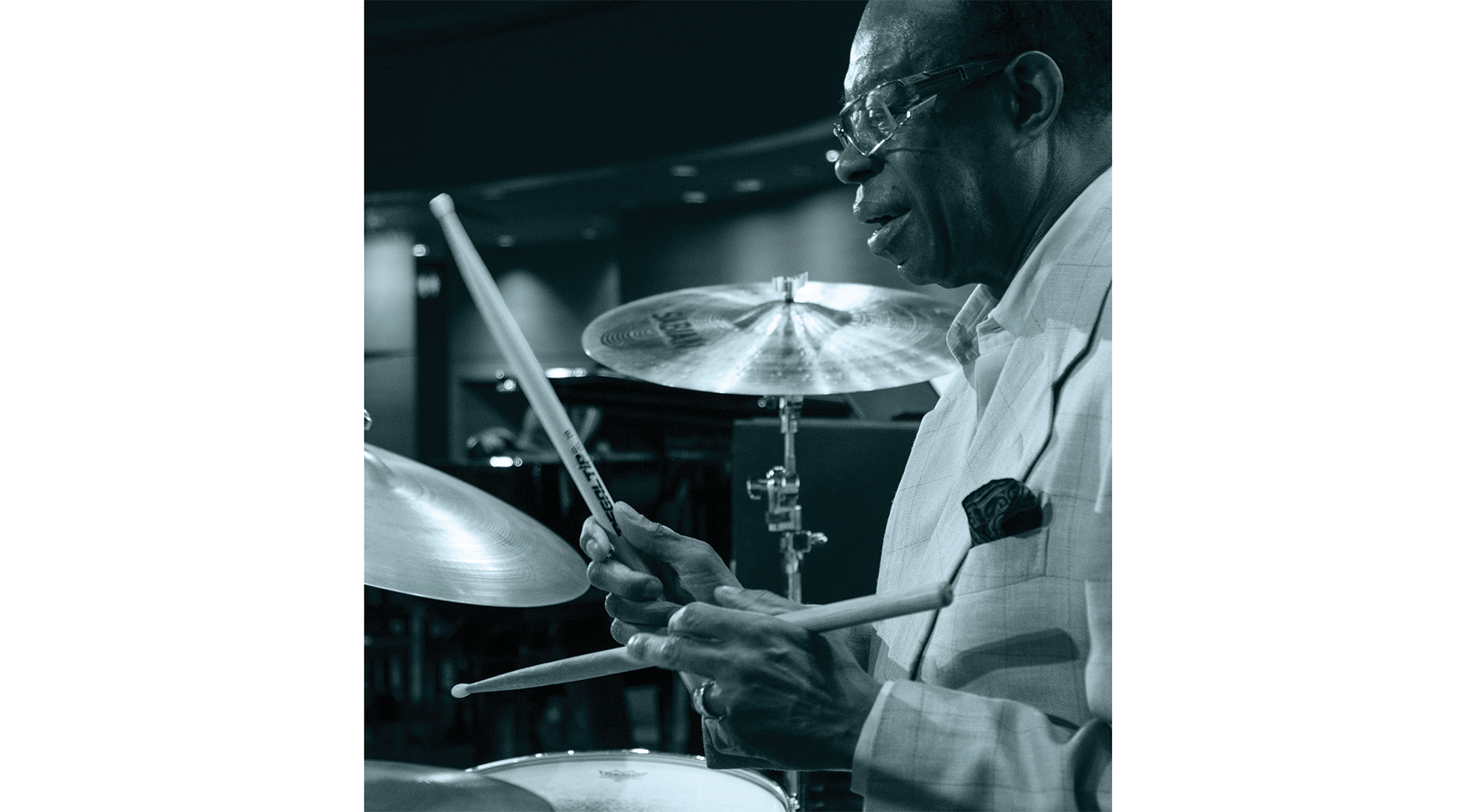 On Topic - Louis Hayes - Modern Drummer Magazine