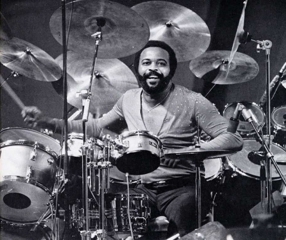 Stix Hooper: Finding The Groove - Modern Drummer Magazine