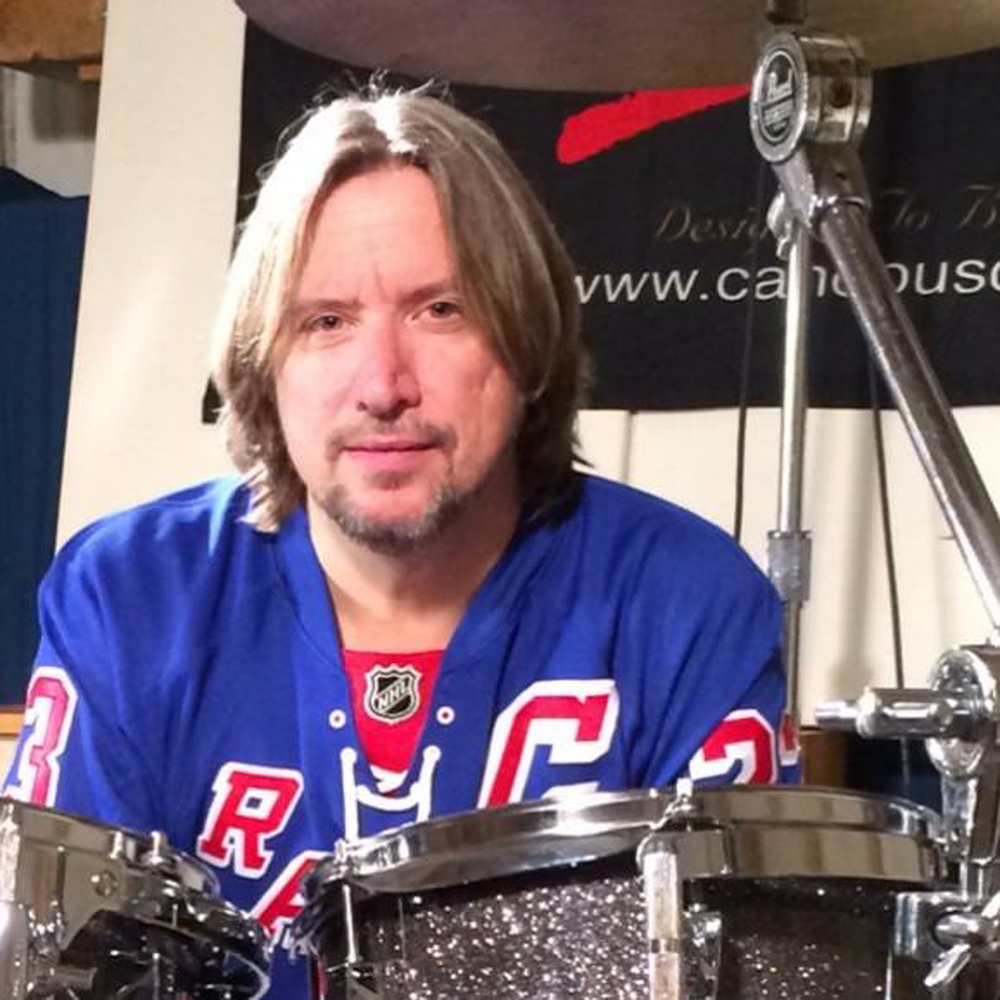 On The Beat with Steve Murphy of the Hit Men: Talks Projects and Tours