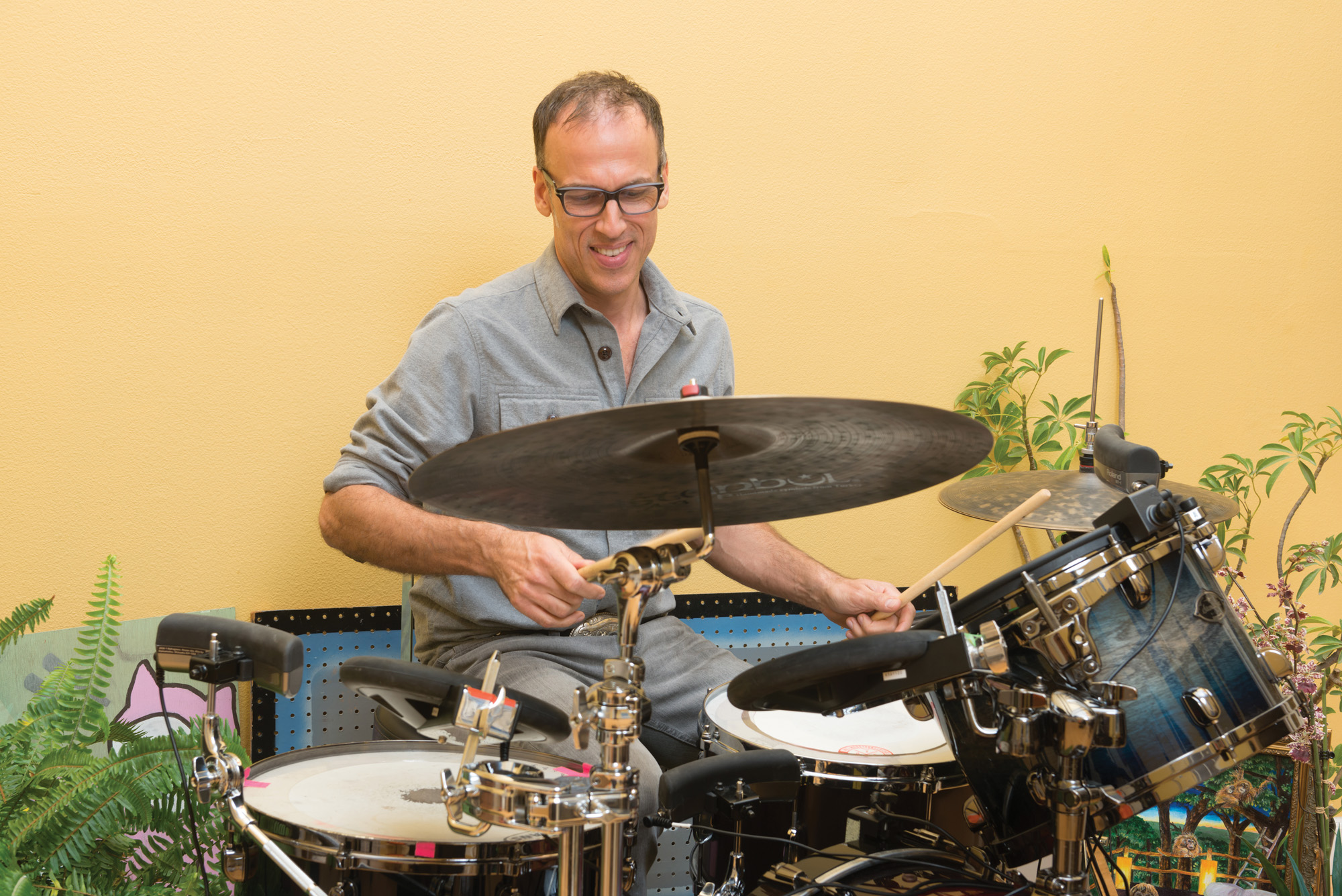 St. Vincent’s Matt Johnson - Modern Drummer Magazine St. Vincent’s Matt Johnson - Modern Drummer Magazine