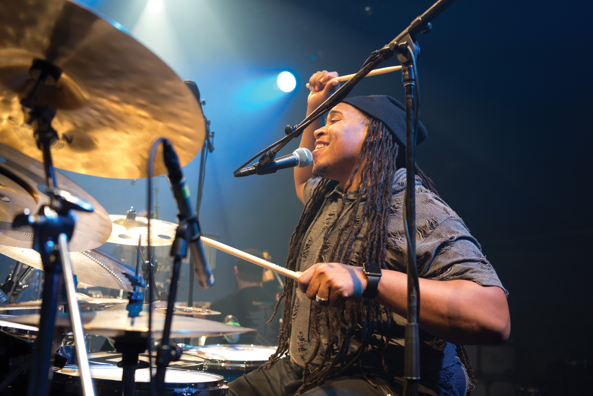 Jamison Ross - Modern Drummer Magazine