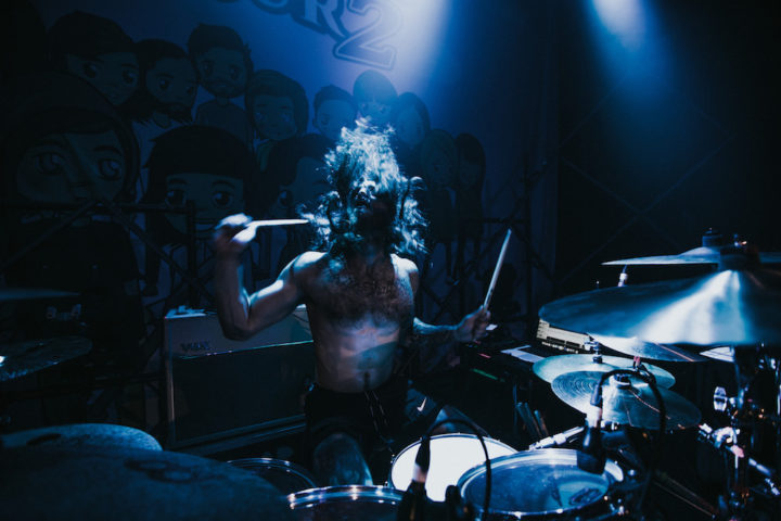 On The Beat with Clay Aeschliman of Polyphia: Talks Blending Techniques ...