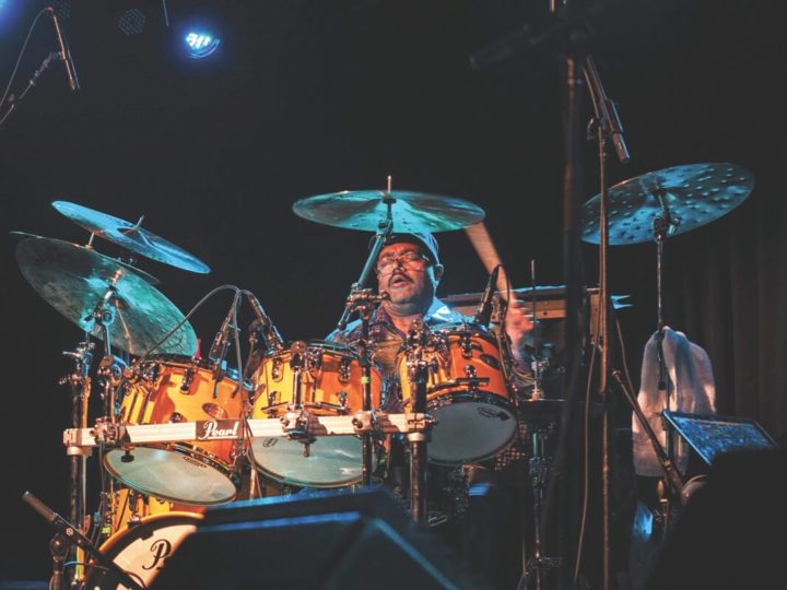 Dennis Chambers - Modern Drummer Magazine