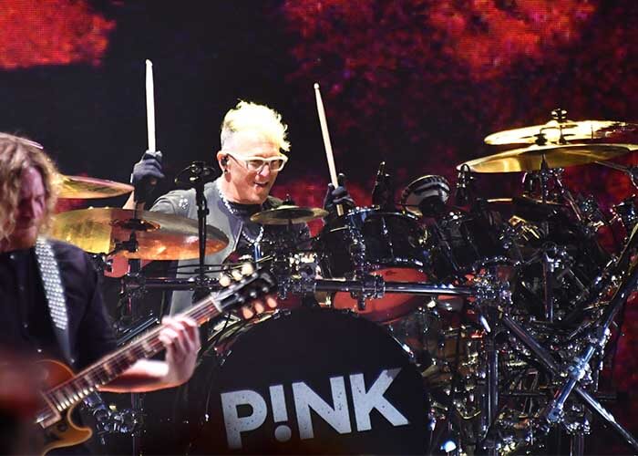 P!nk’s Mark Schulman - Modern Drummer Magazine
