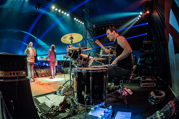 Bad Religion’s Jamie Miller - Modern Drummer Magazine