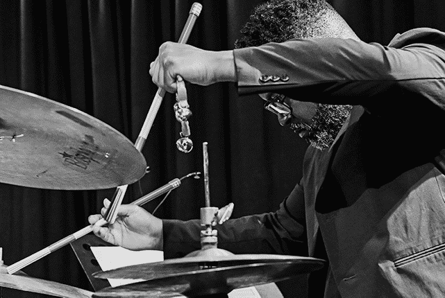 Critique - Modern Drummer Magazine