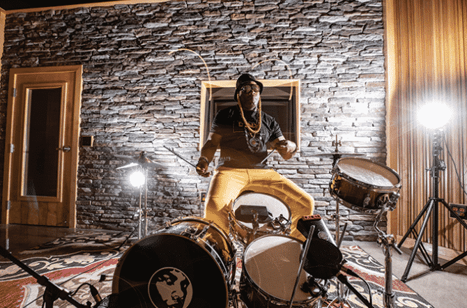 Daru Jones - Modern Drummer Magazine