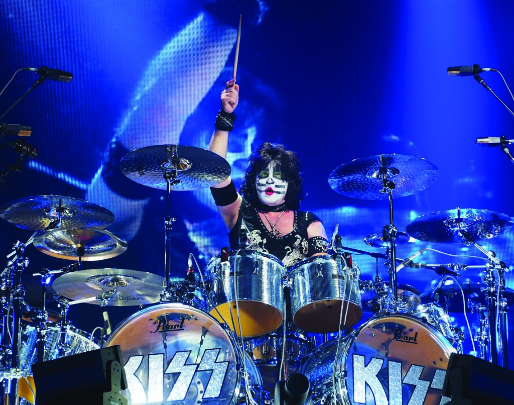 Eric Singer Kiss Eric Singer Kiss Hi Res Stock Photography And Images