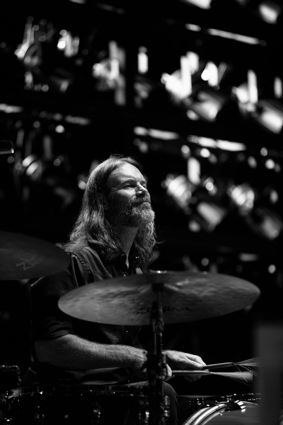 Derek Mixon Tone Chasing with Chris Stapleton - Modern Drummer Magazine