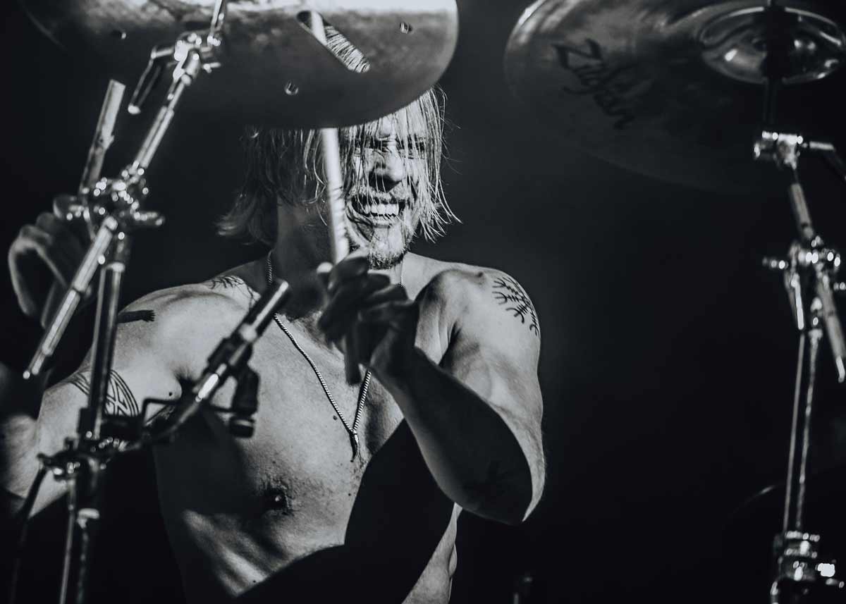 Rufus Taylor of The Darkness - Modern Drummer Magazine