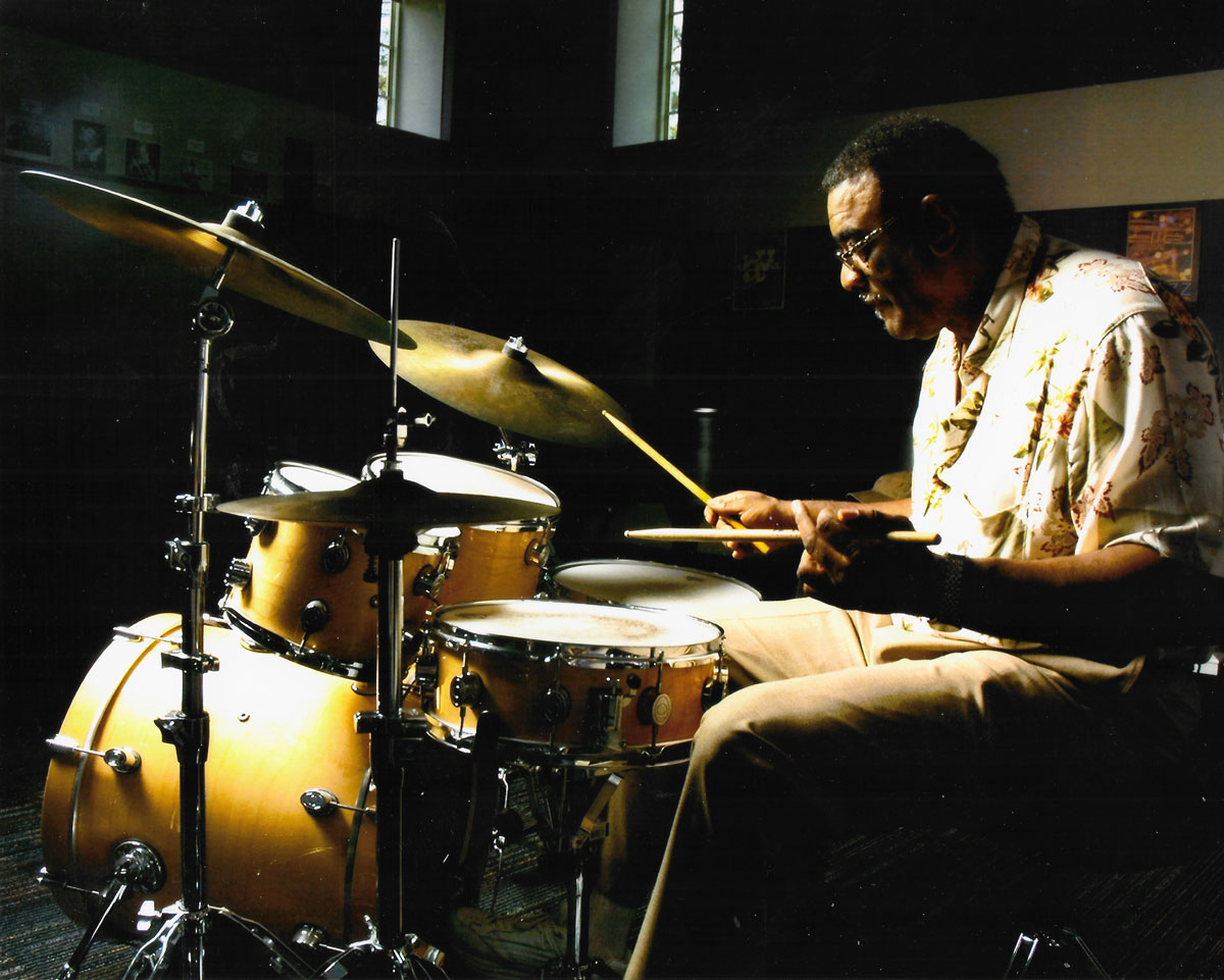 Joe Chambers: A Life of Cross Rhythms - Modern Drummer Magazine